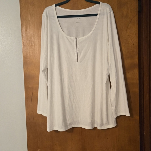 torrid | Tops | Nwt Torrid Super Soft Rib Knit Scoopneck Hook And Eye ...
